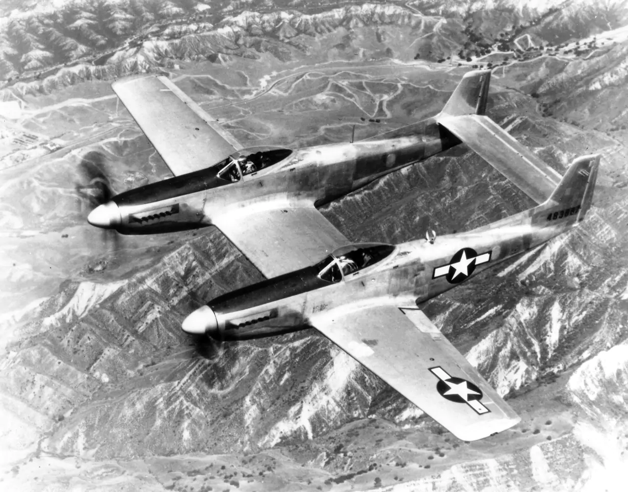 9 Top Facts About The F-82 Twin Mustang - Nuclear Companion: A nuclear ...