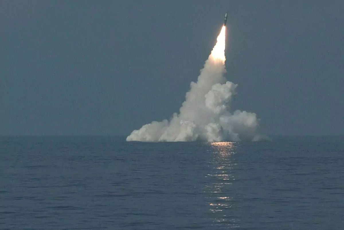 United Kingdom's Trident Warhead - Nuclear Companion: A nuclear guide ...